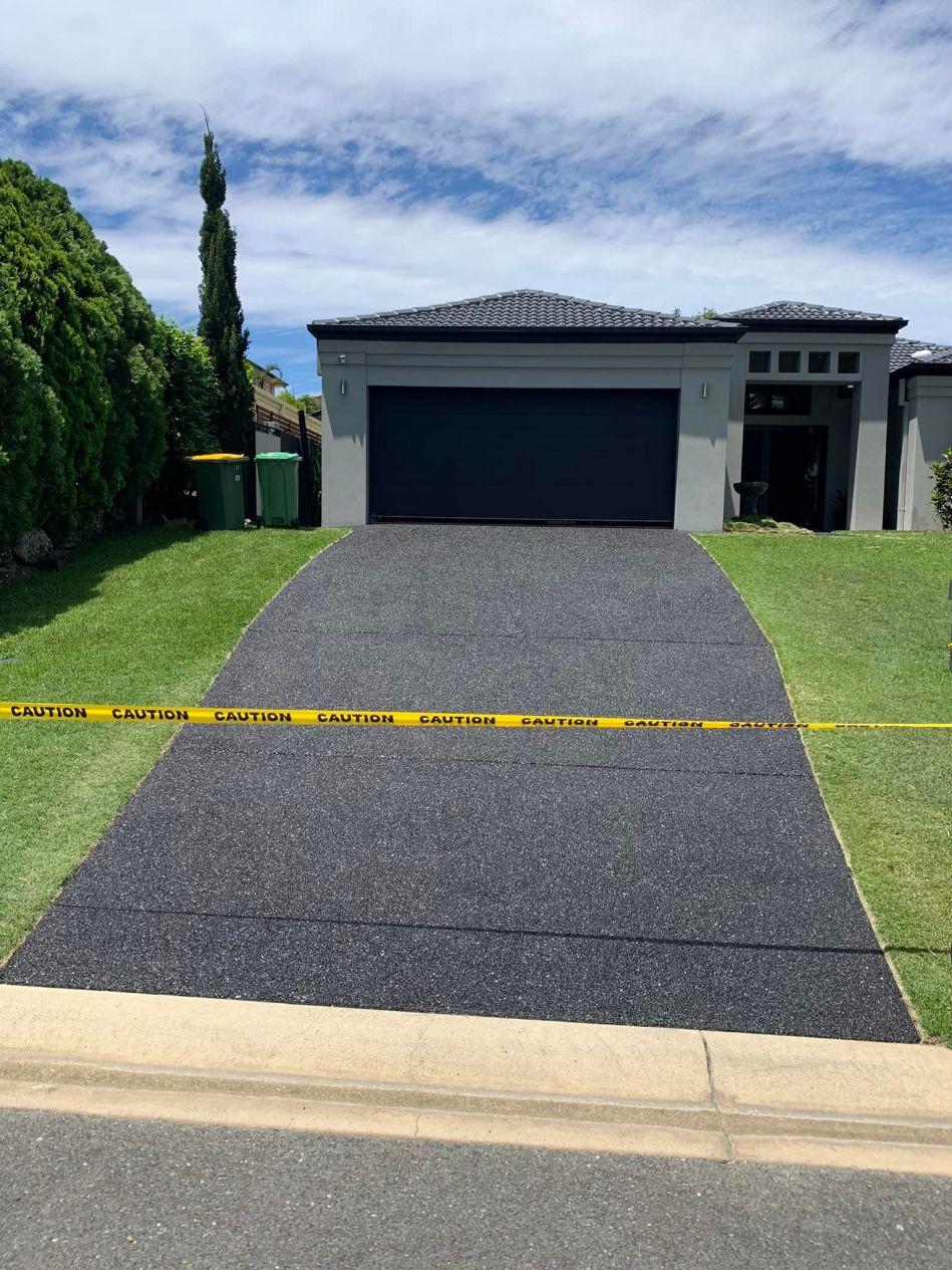 Concrete Driveway Resurfacing Gold Coast - Spray Your Concrete
